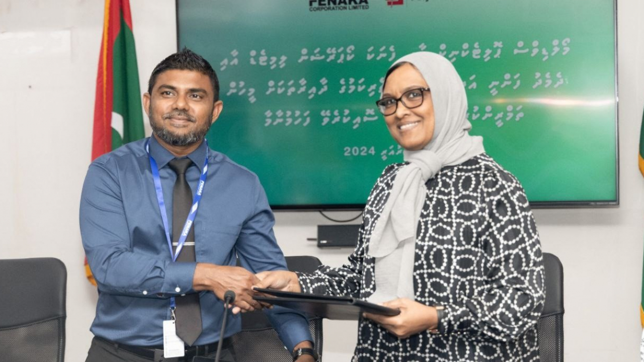 Fenaka signs MoU with Maldives Polytechnics on Training People in ...